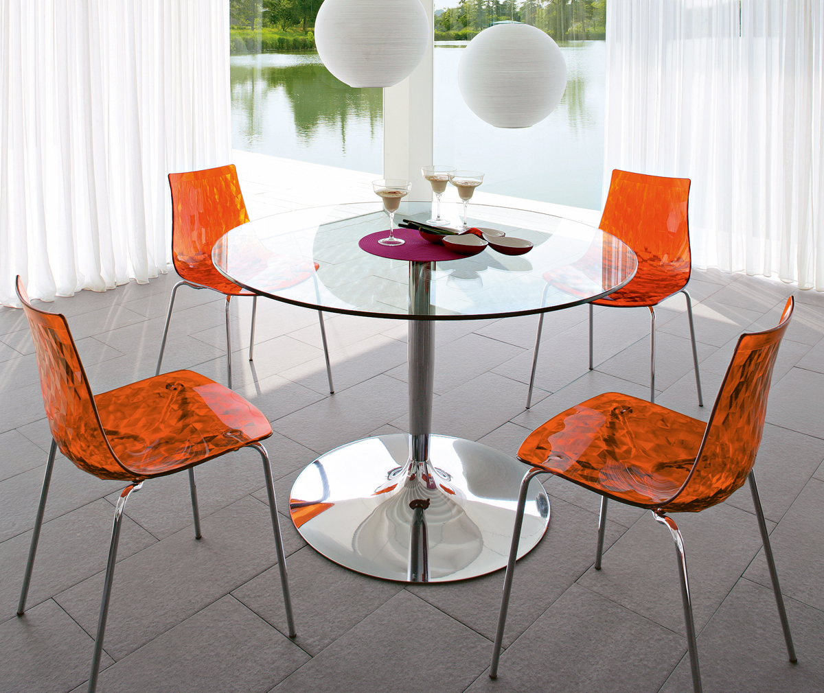 Calligaris Planet Dining Table, Glass | Vepsäläinen