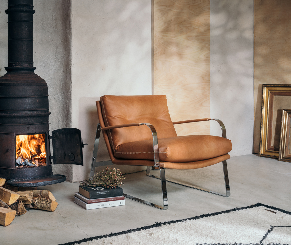 Conform Shabby Lounge Chair, Jesolo Leather Cognac | Vepsäläinen