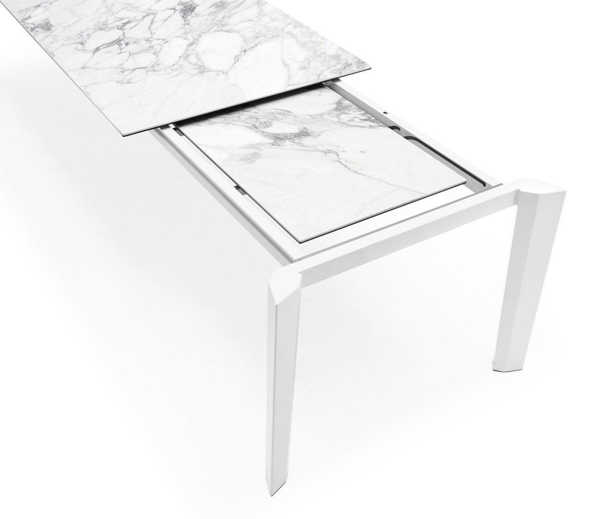 Calligaris Delta Extendable Dining Table, Ceramic Marble/White ...