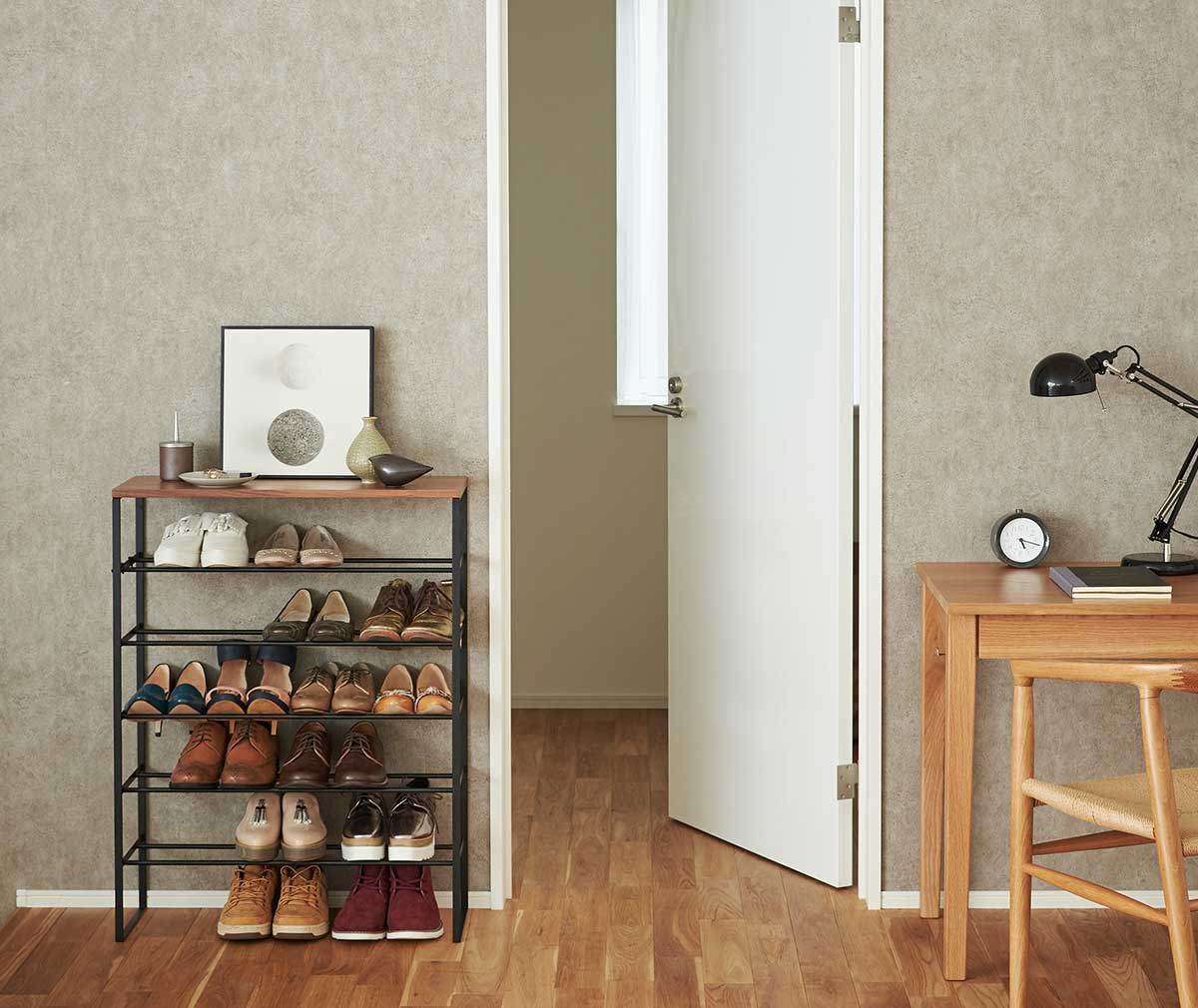 Yamazaki Tower-kenkähylly kannella, musta | Vepsäläinen